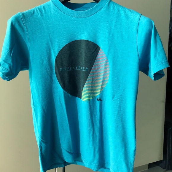 Quiksilver | Shirts & Tops | Quiksilver Kids L Tshirt With Graphics ...